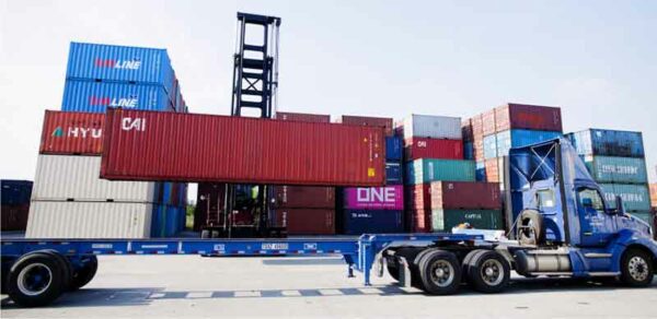 What is Drayage? Meaning, Types And Role in Shipping