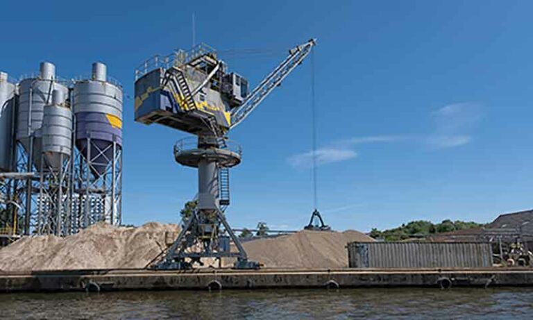 Bulk Shipping: Meaning, Rates & Types